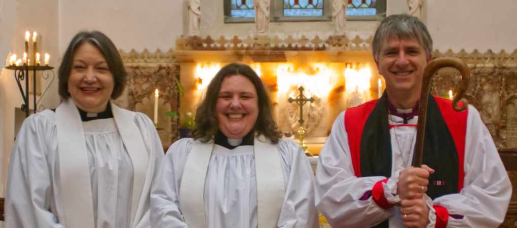Revd Laura Bushell Hawke has been licenced as our new Priest-in-Charge ...
